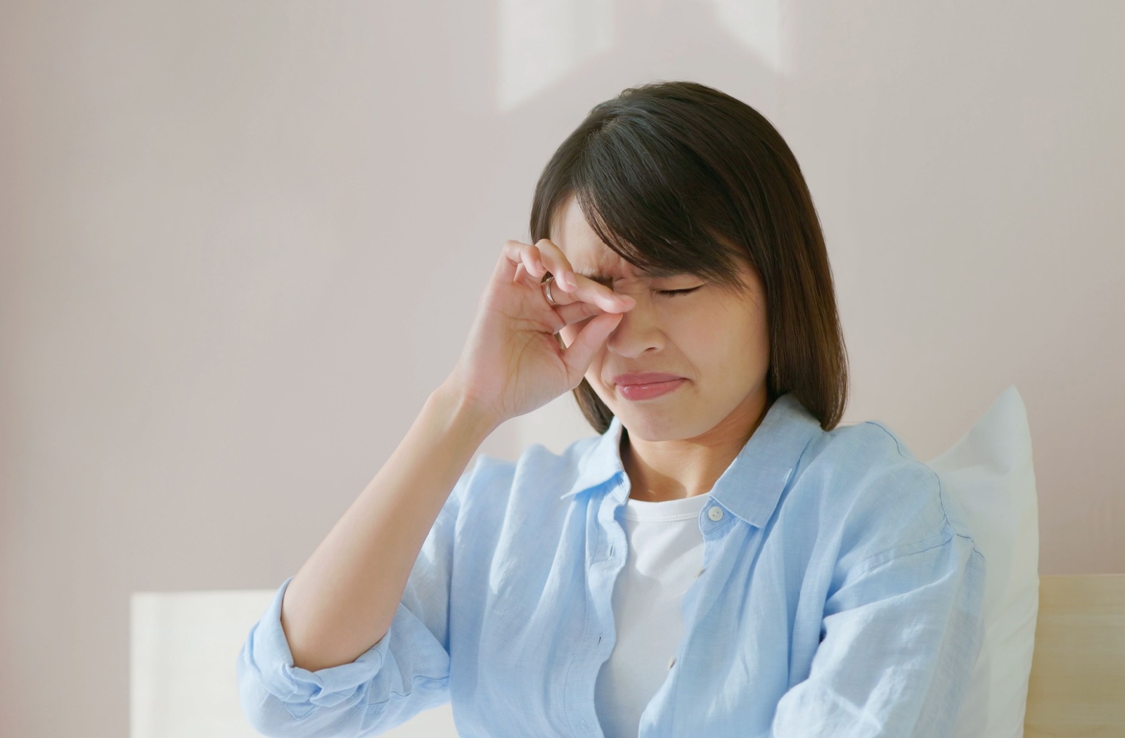 Why Am I Waking Up with Itchy Eyes? | Total Vision El Cajon